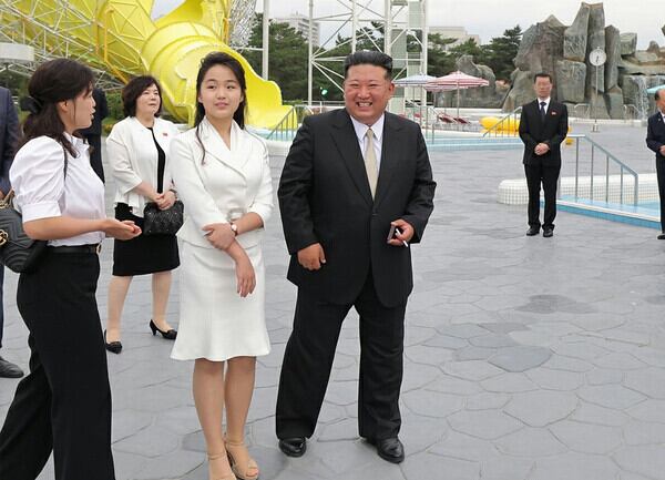Kim Jong-un's Japanese-Korean Roots Revealed in Family History