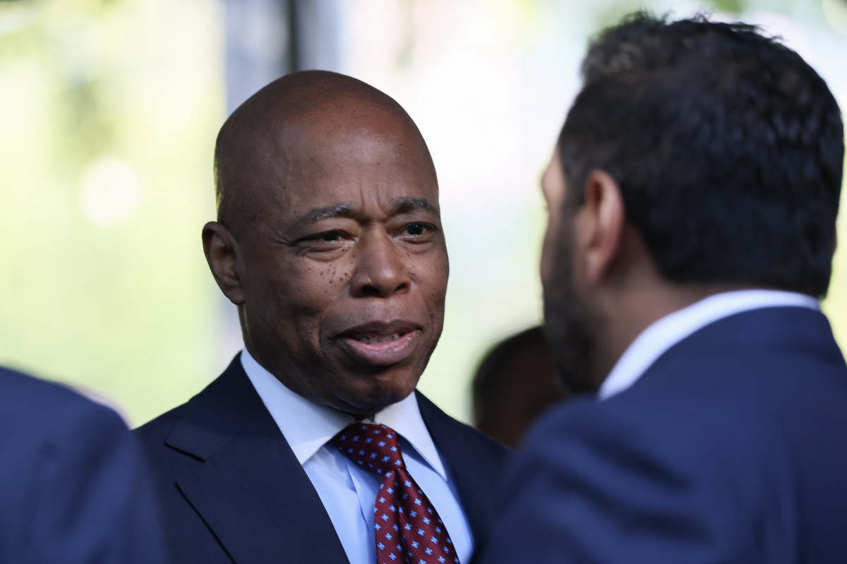 Controversial 'Bitcoin mayor' hit with cease-and-desist letter from startup