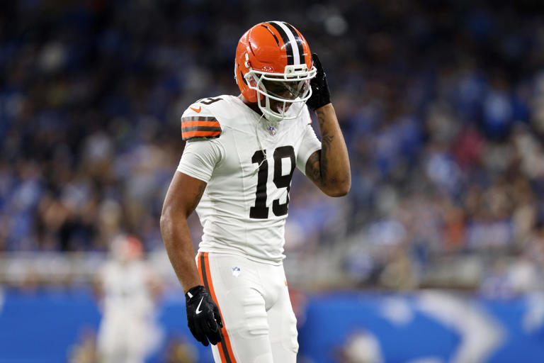 Turnovers doom Cleveland Browns in NFL Week 4 blowout loss to Detroit Lions