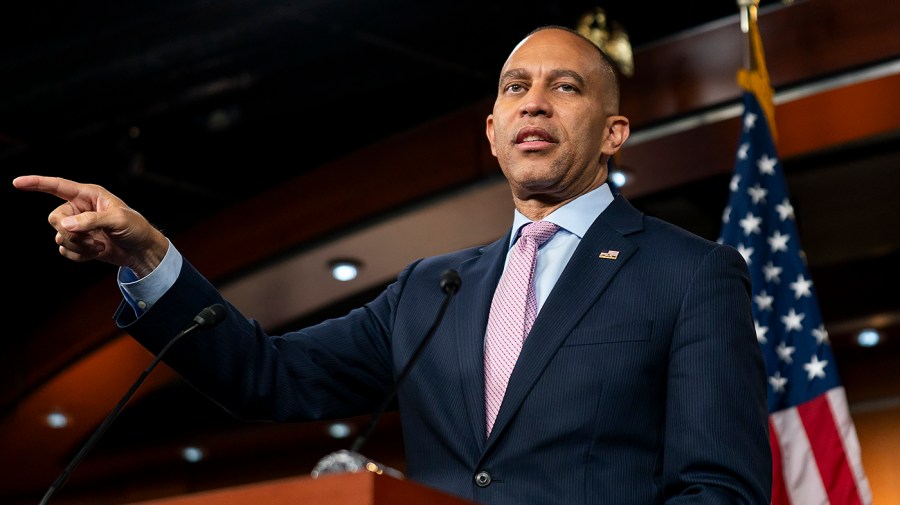 Jeffries says he’s ‘hopeful’ Congress can avert a government shutdown