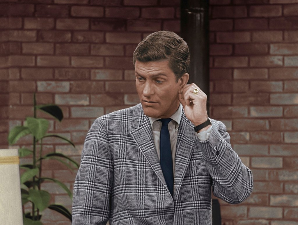 Dick Van Dyke, 99, flexes his muscles in epic workout photo with Rick ...
