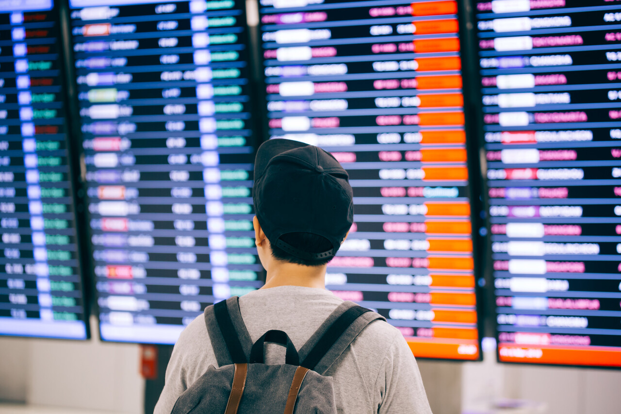 8 Smart Tips For Handling Unexpected Flight Disruptions