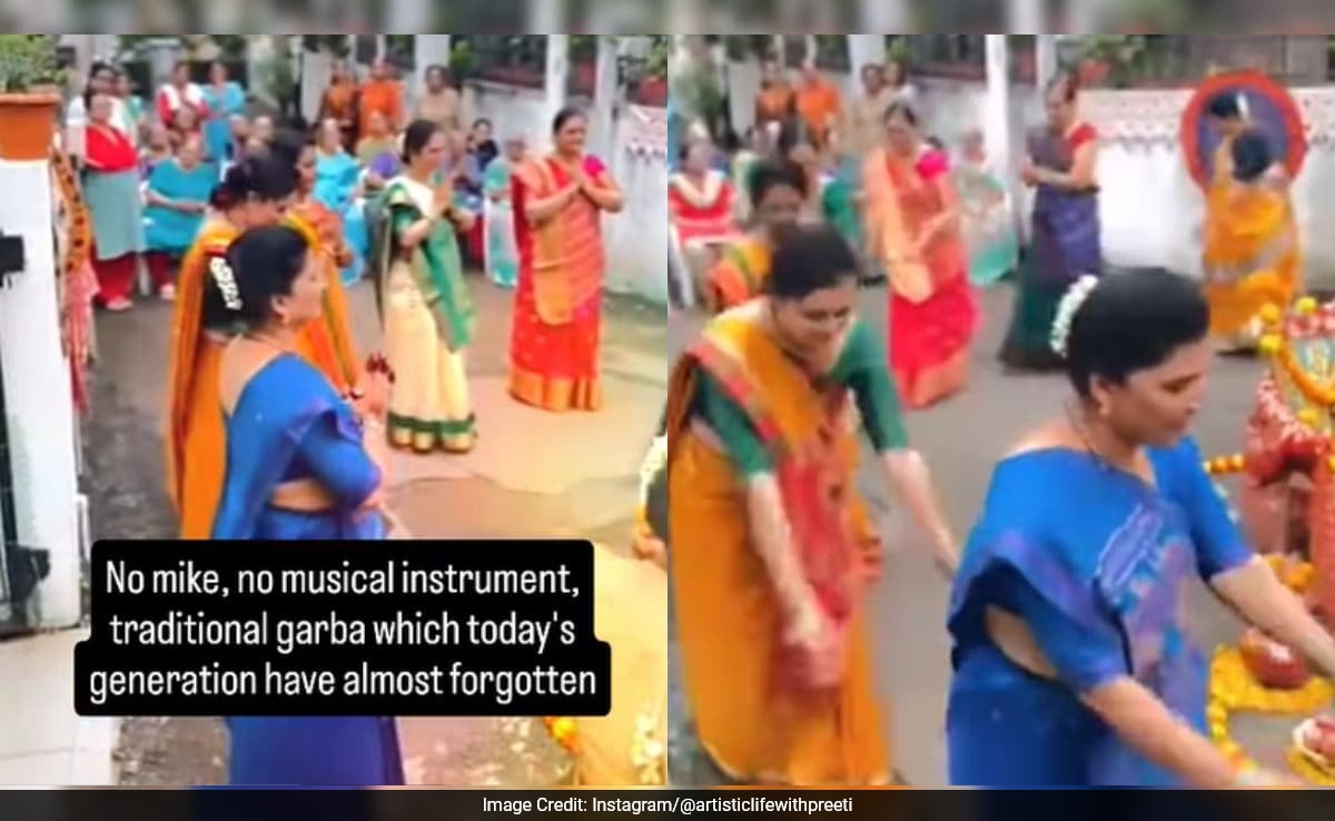 Women Revive Pure Garba Magic In Viral Video: "No Mic, No Instruments"