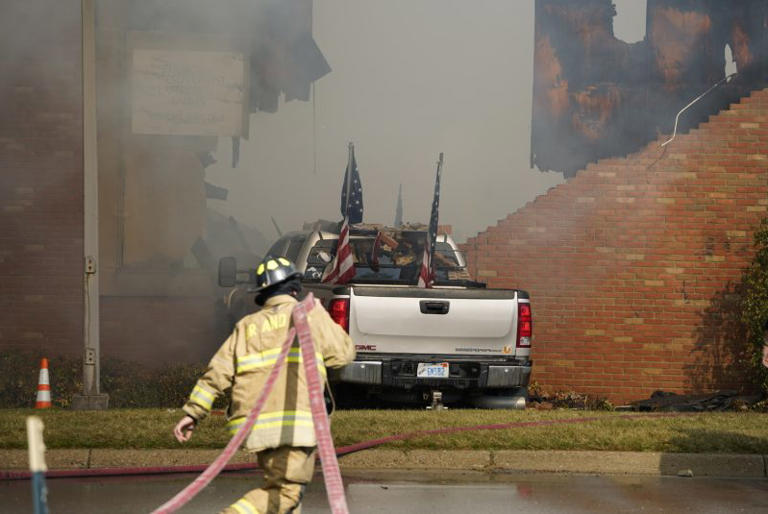 2 killed, 8 injured after shooting and fire at Michigan LDS church ...