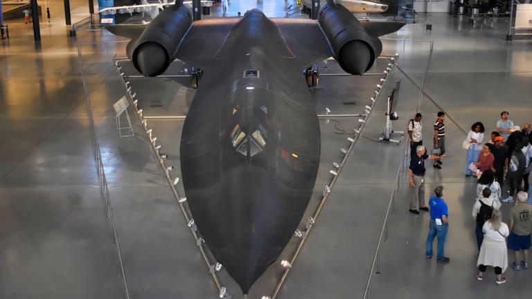YF-118G Bird of Prey Stealth Fighter Has a Message for the U.S. Air Force