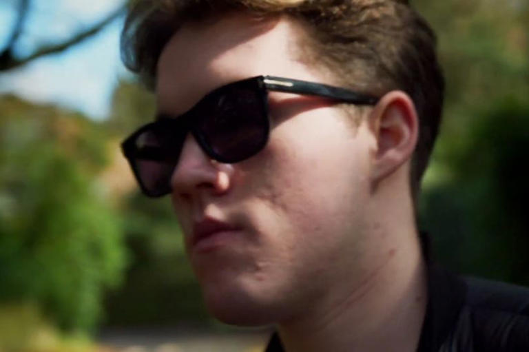 The entitled rich-kid fraudster who fleeced millionaire clients over ...