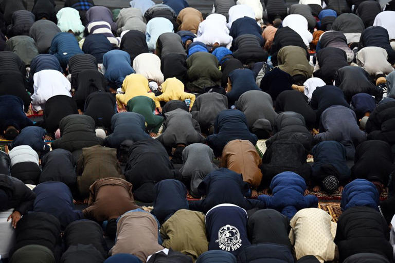 Where To Watch Today’s NFL Games: Week 4 NFL Schedule, How To Watch The ...