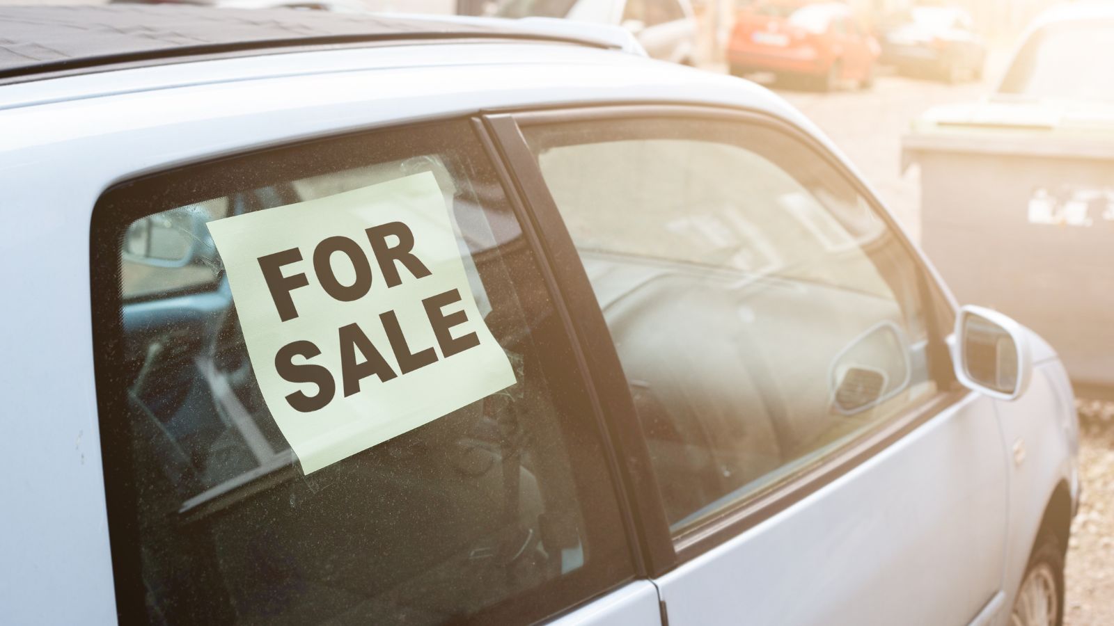 Buying or Selling a Car? Here Are 10 Risks You Should Never Ignore