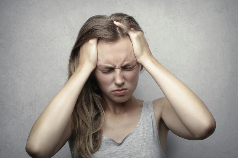 11 Common Bodily Signals Of High Stress