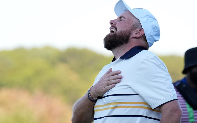 Ryder Cup 2025 LIVE: Europe hold off stunning late USA fightback to ...