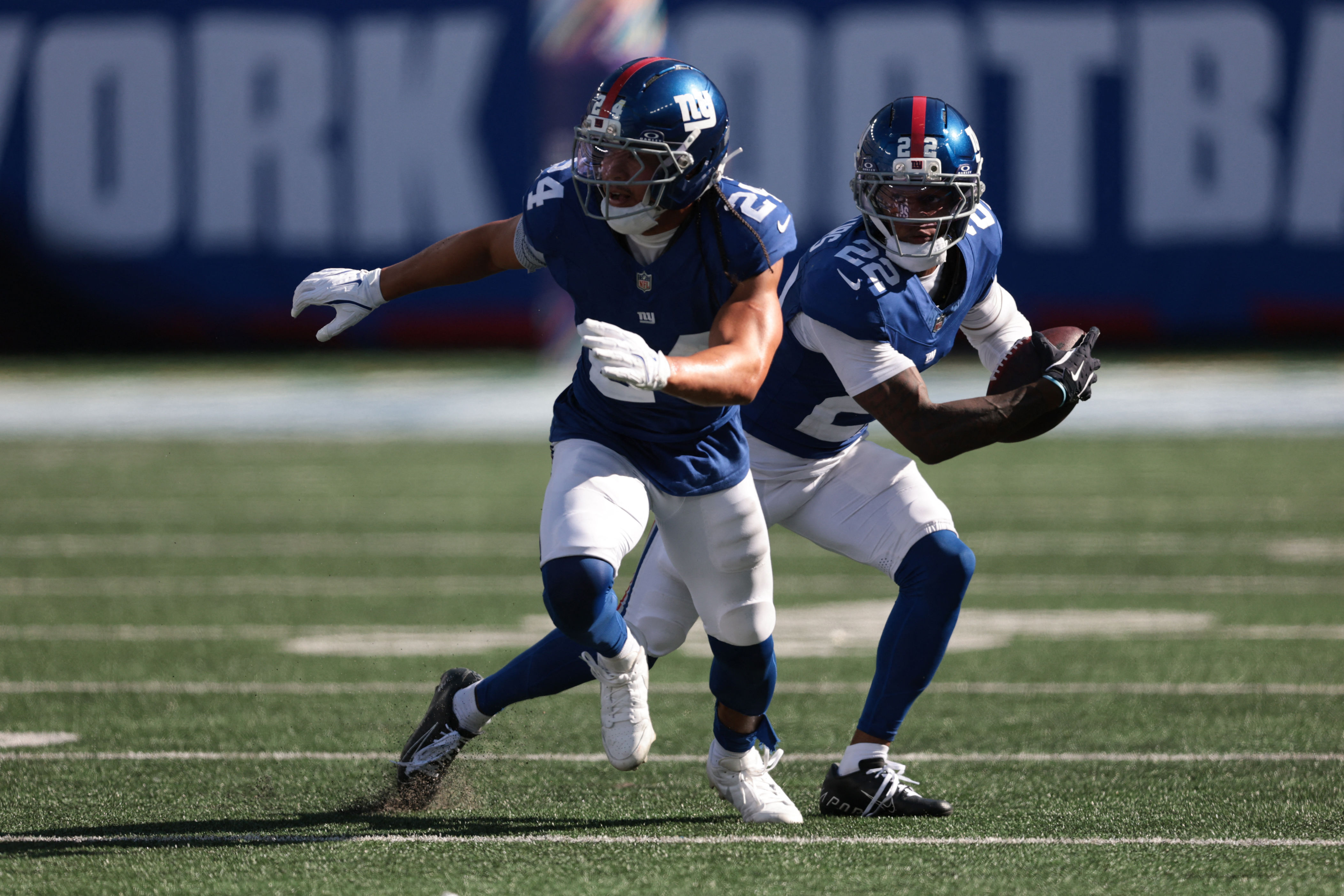 Dru Phillips’ critical interception set Giants up for key score