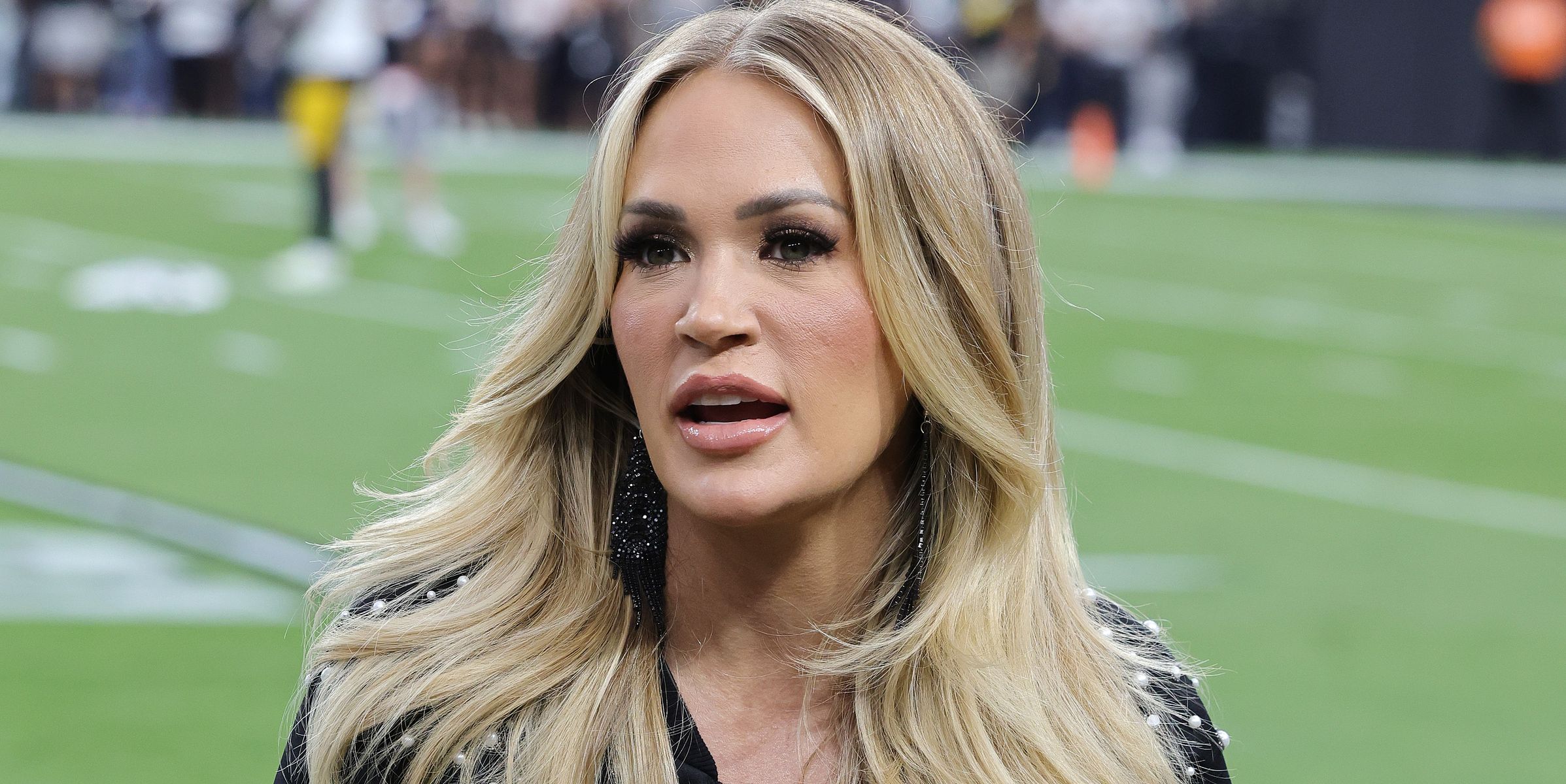 Carrie Underwood Spills Behind-the-Scenes Secrets from Sunday Night ...