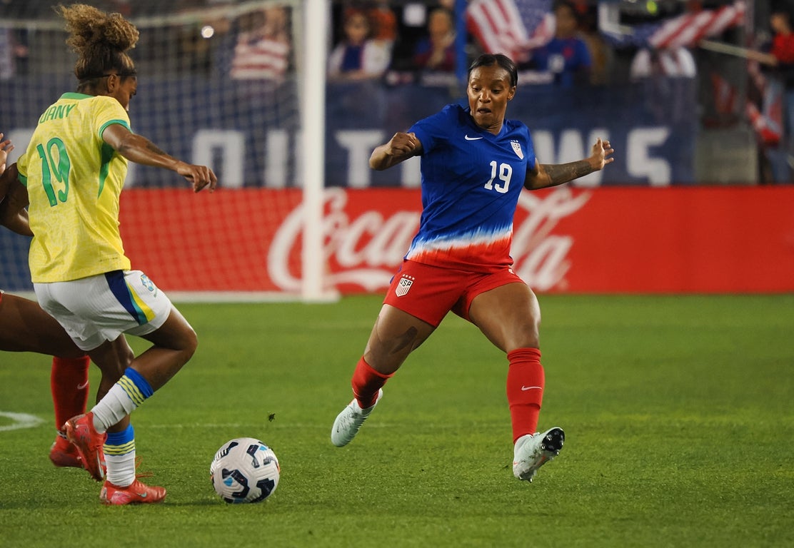 Memorable photos highlight U.S. soccer star and SI Swimsuit model ...