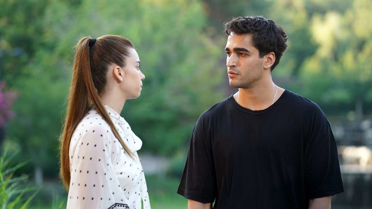 Afra Saraçoğlu tiene un nuevo amor tras su relación con Mert Ramazan ...