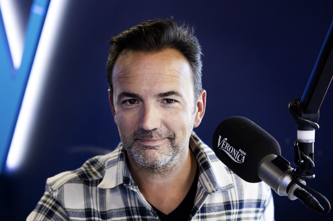 Gezin Gerard Ekdom trots op jubilerende ochtend-dj: 'Trots op jou'
