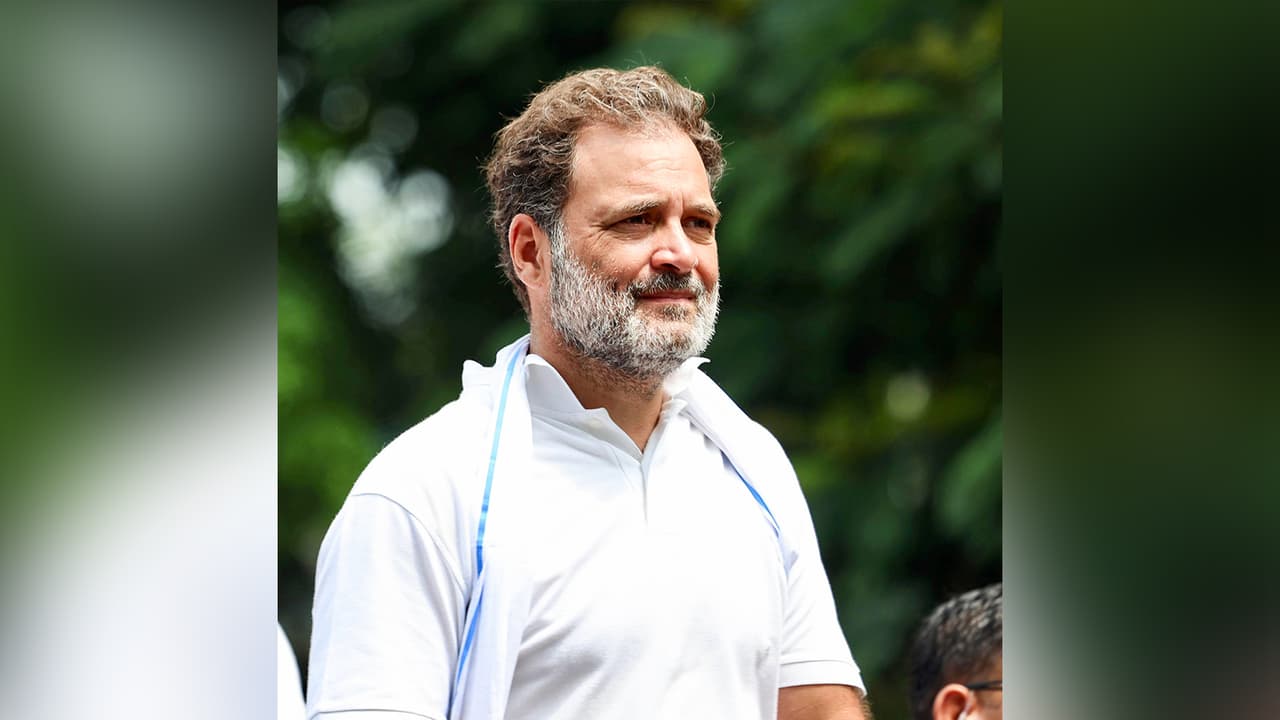 Karur Stampede: Rahul Gandhi Speaks With TN CM Stalin, TVK Chief Vijay ...