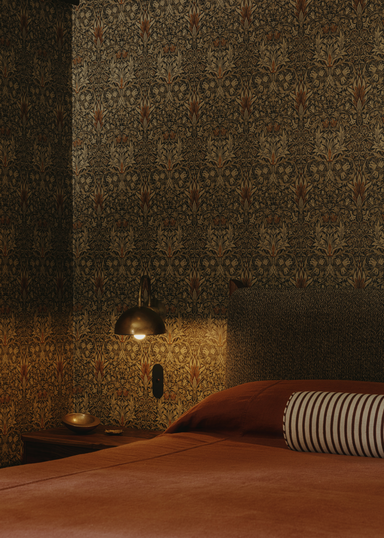 I'm A Wellness Expert and These Are the 5 Things I Always Have in My ...