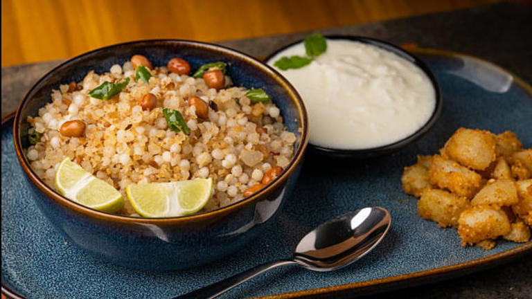 How a planetary crash with Theia brought water and life to Earth