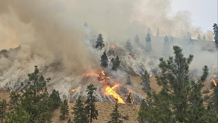 US 97 Blewett Pass closure extended as Labor Mountain Fire grows to ...
