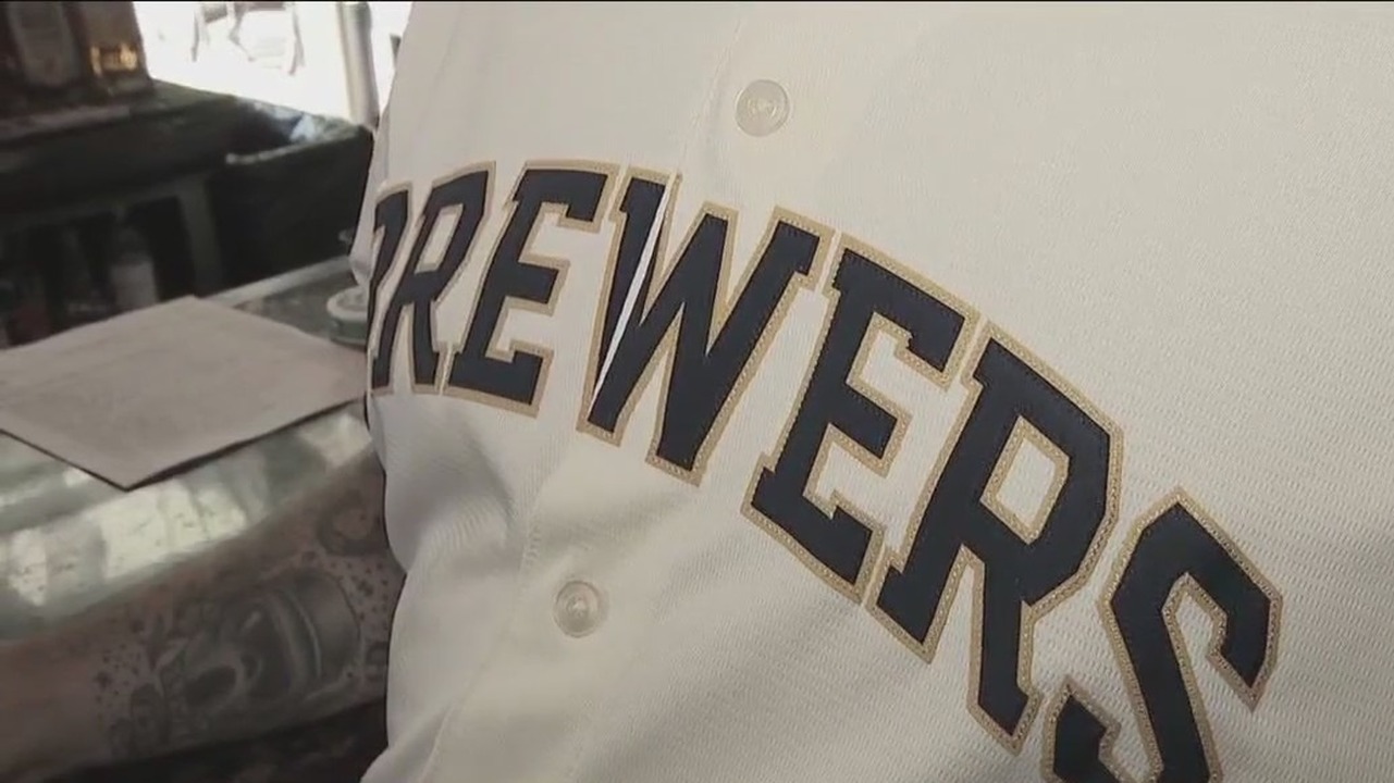 Brewers fans react to historic win