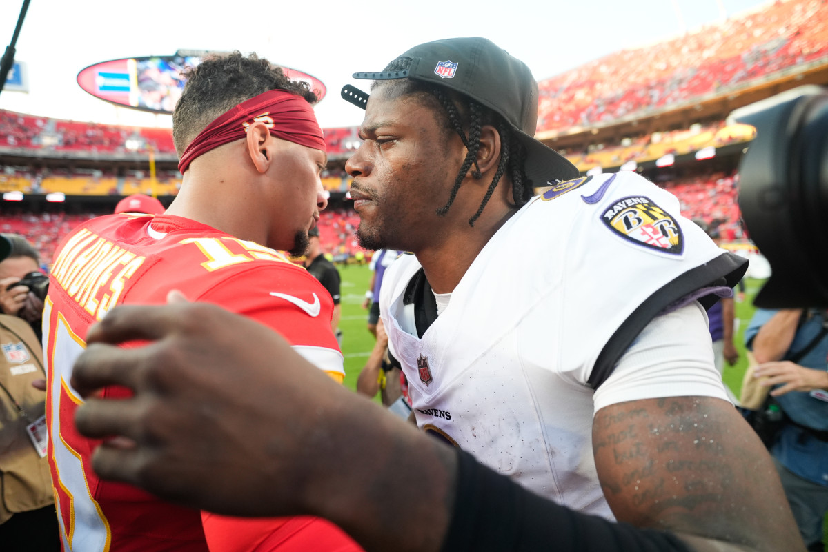 Patrick Mahomes and Lamar Jackson’s Postgame Handshake Draws Attention ...