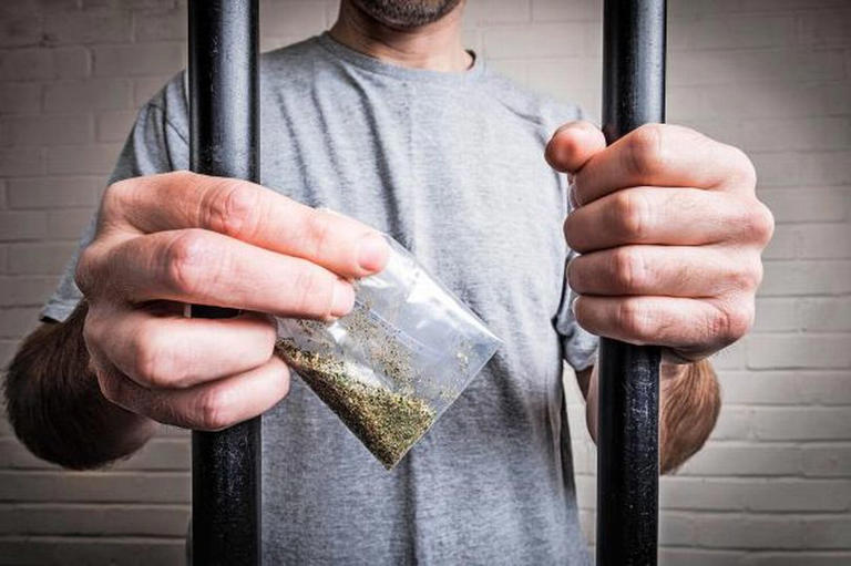 Scots jail bosses wash pants sent to cons to fight prison drugs trade