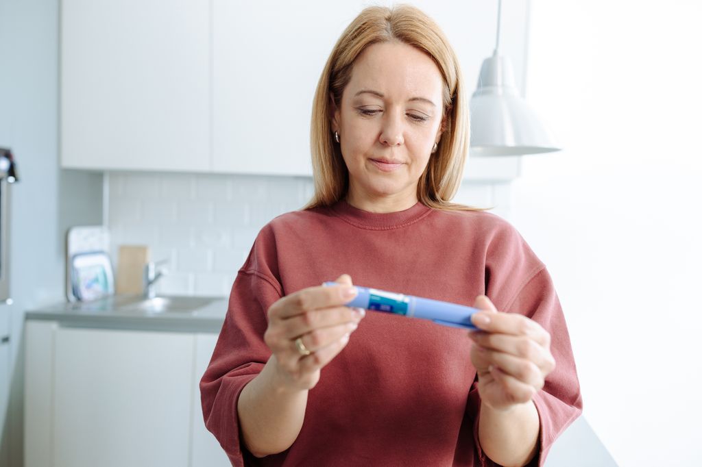 Mounjaro side effects and what to expect if you stop taking it