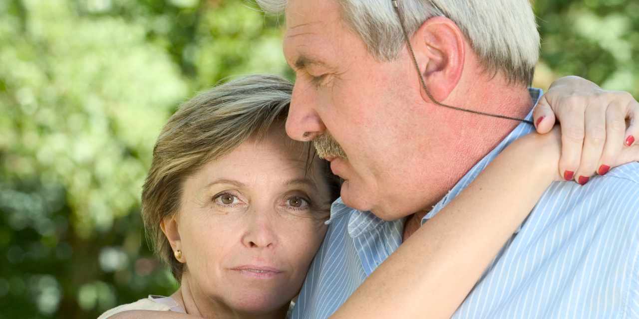 ‘He’s the breadwinner’: Does my husband take Social Security at 66 — or ...