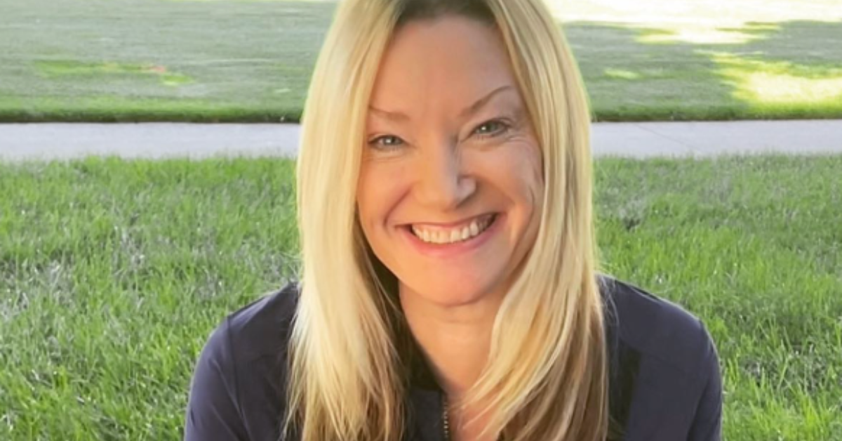 A Peek Inside Her Agenda: Julia DeVillers