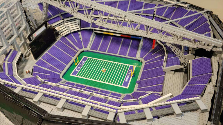 CT Minnesota Vikings fan used 15K Legos to build replica of team's stadium