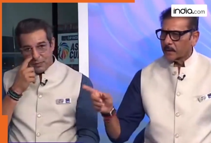 WATCH: Ravi Shastri slams Asia Cup 2025 final post match presenters for ...