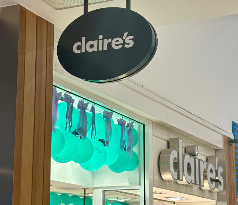 Modella to buy 156 Claire’s Accessories stores in rescue deal