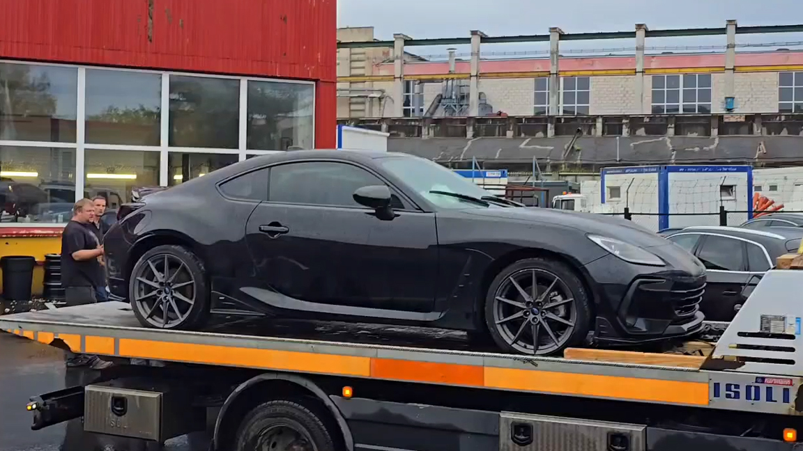 Bought a Crashed 2023 Subaru BRZ