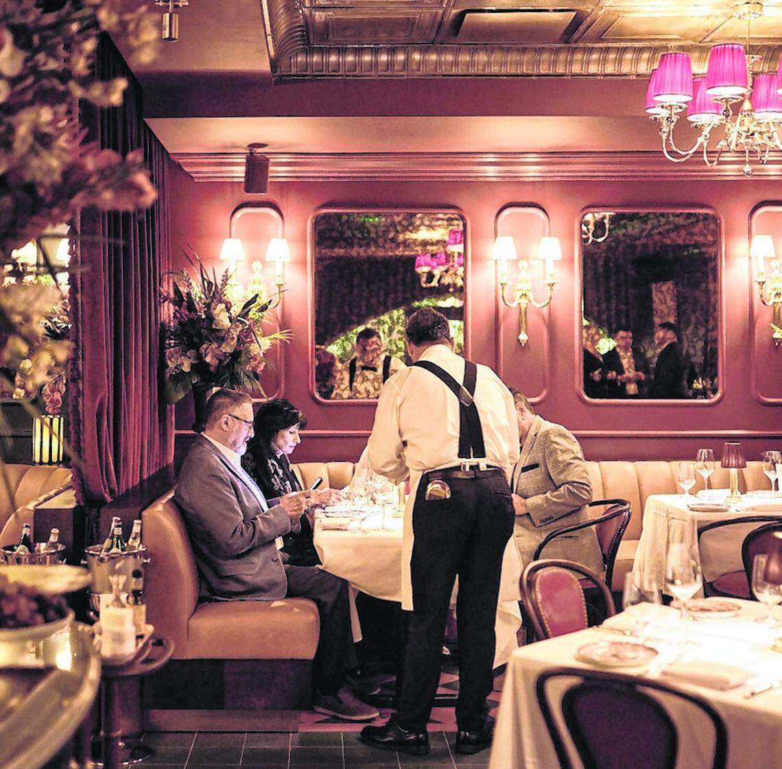 Miami is the most expensive city in the country for dining out, study says