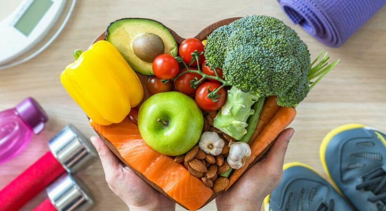 Digiuno intermittente, l'endocrinologa Annamaria Colao: «Funziona se si segue la regola delle ...