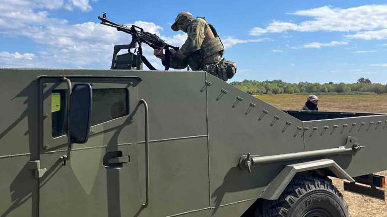Video: Russia unveils new light armored vehicle “Legioner”