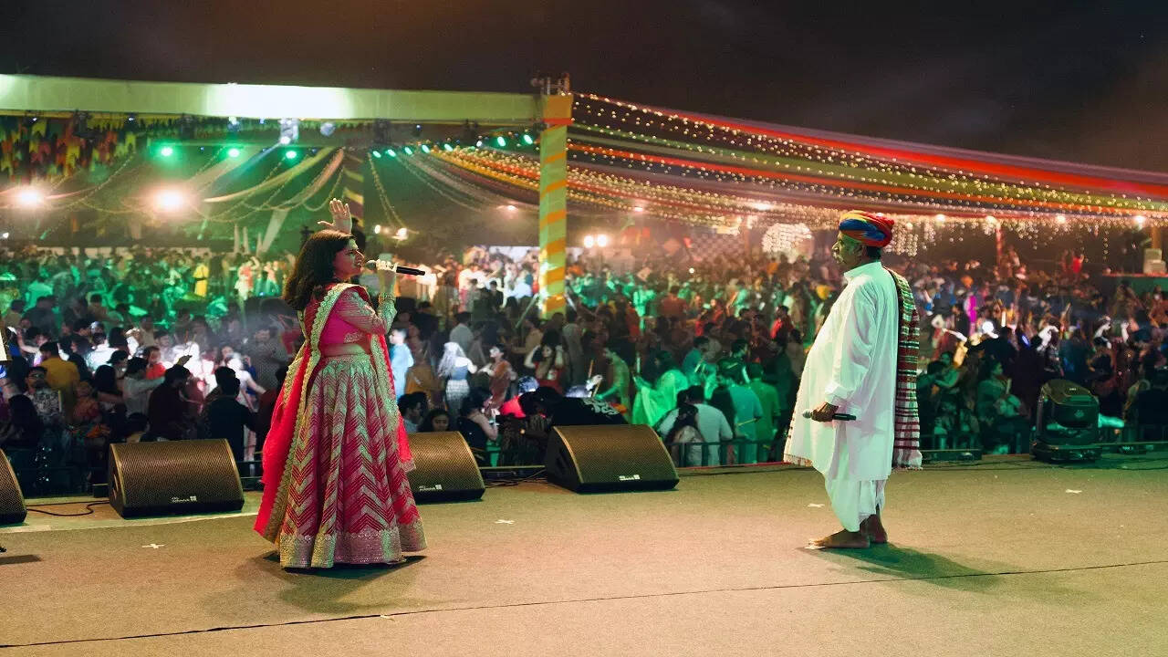 Delhi welcomes Global Garba Festival 2025