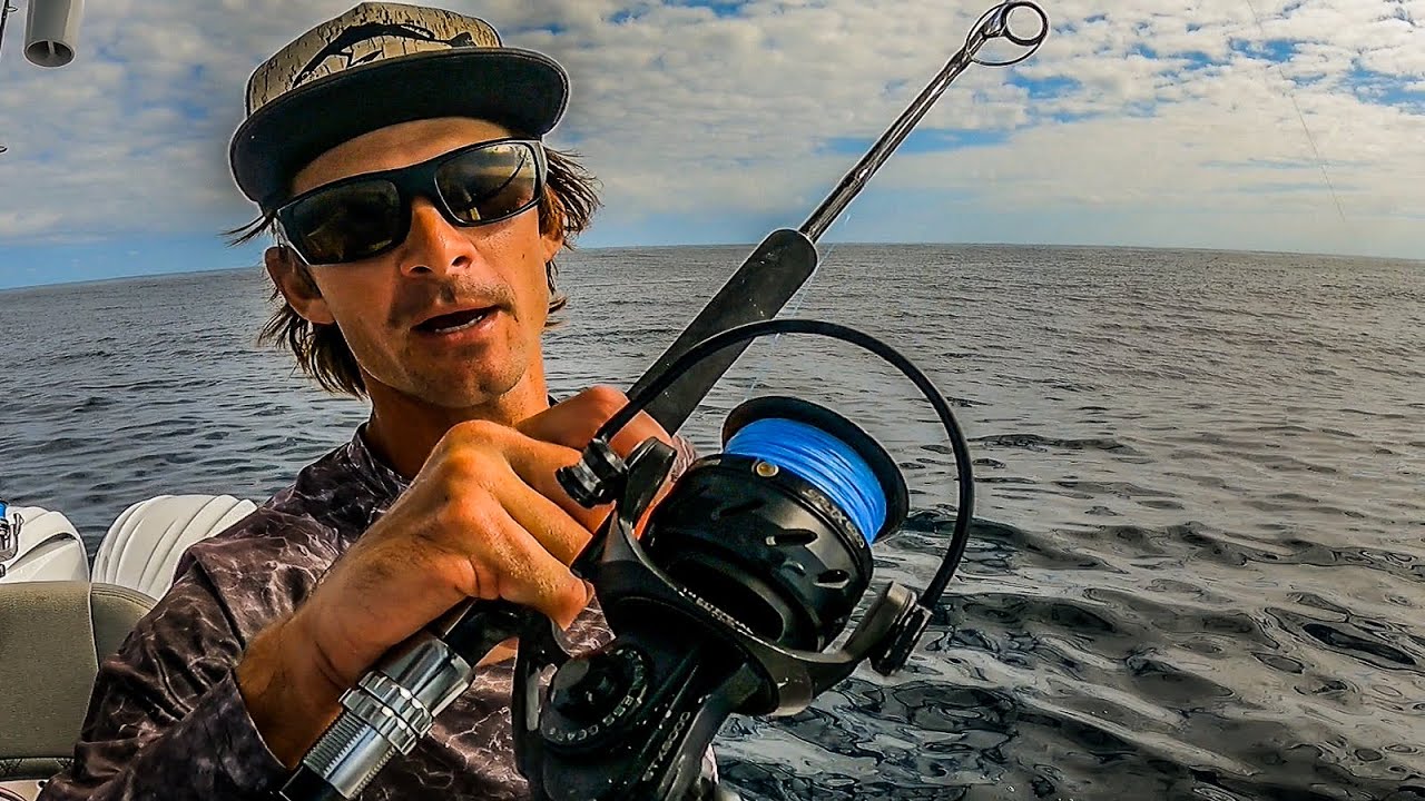 Insane Snapper Bite Caught On Underwater Camera