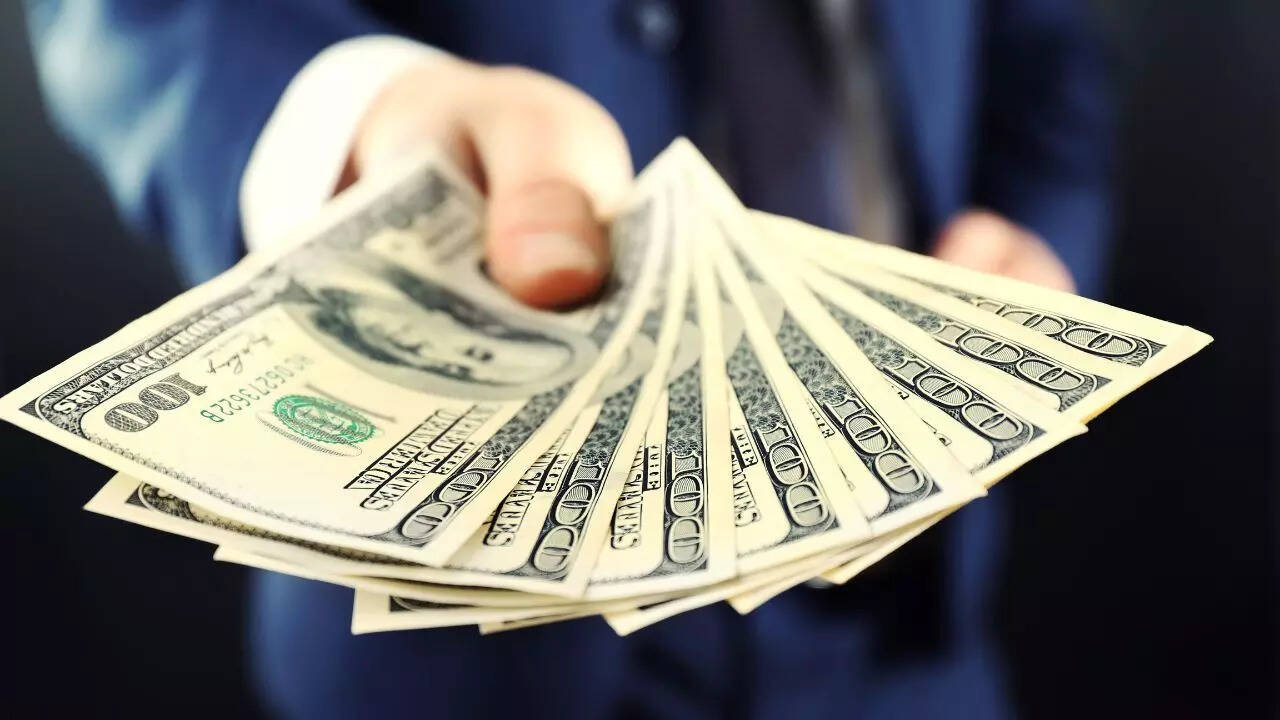 Your money is dirtier than your toilet seat: Germs on cash and health ...