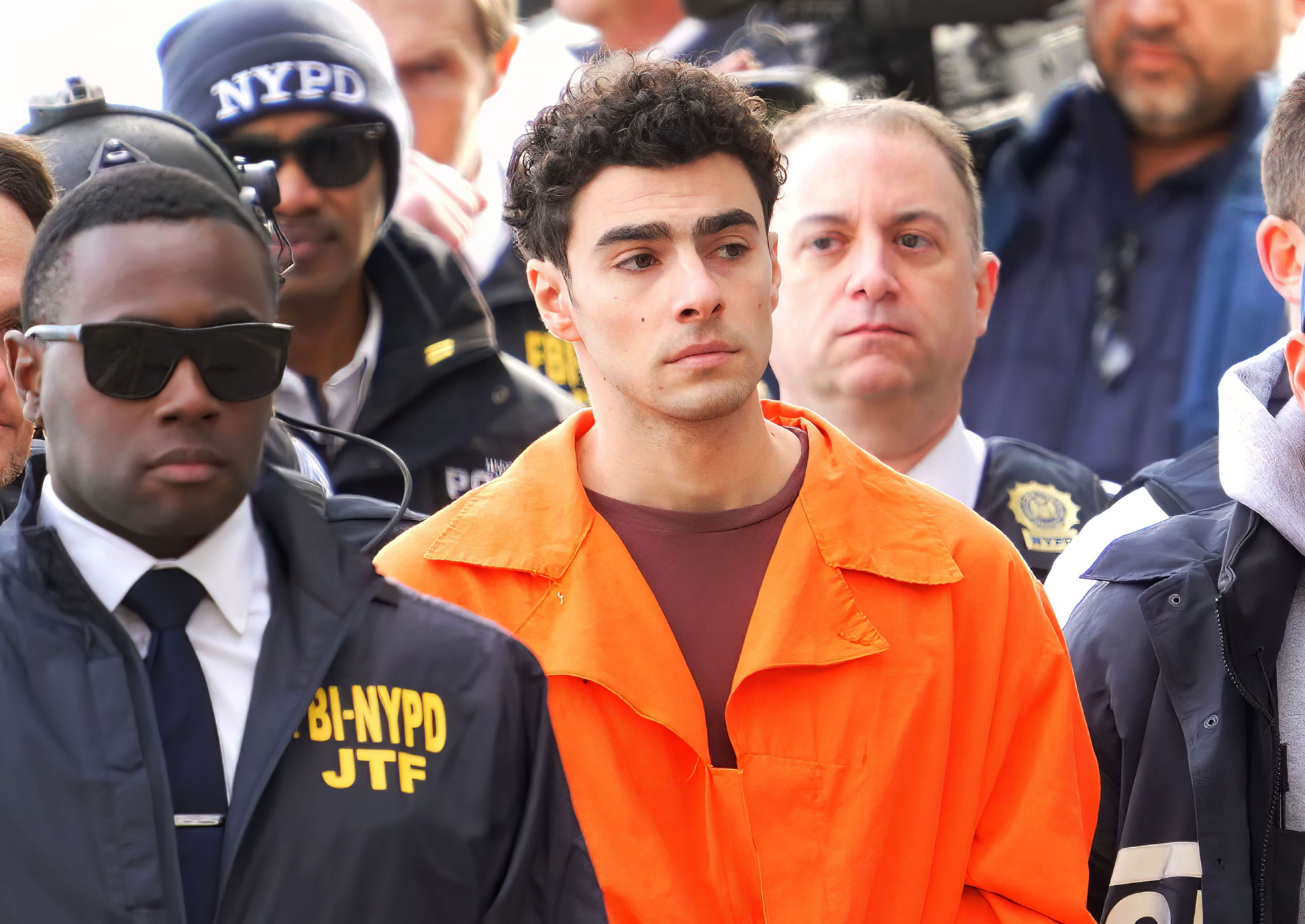 Attractive criminals who caught the public’s eye