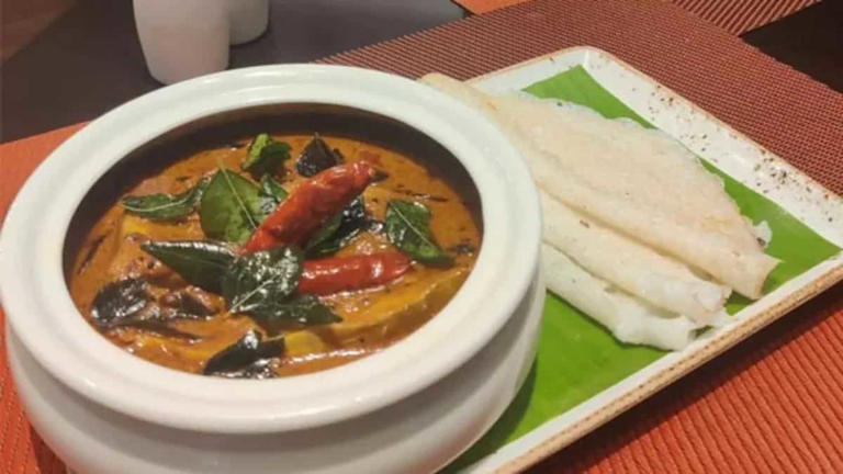 Joy of Eating With Hands: Indian Dishes You Must Try