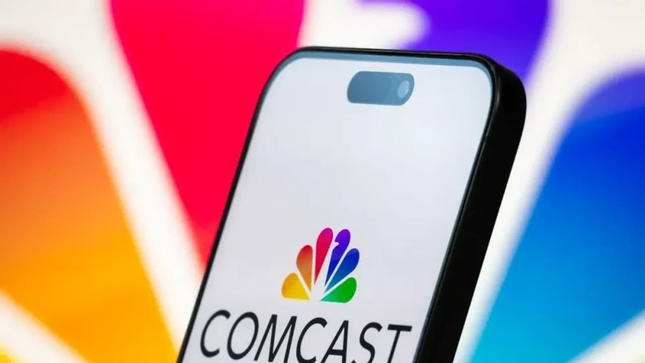 Comcast Names Michael Cavanagh Co-CEO