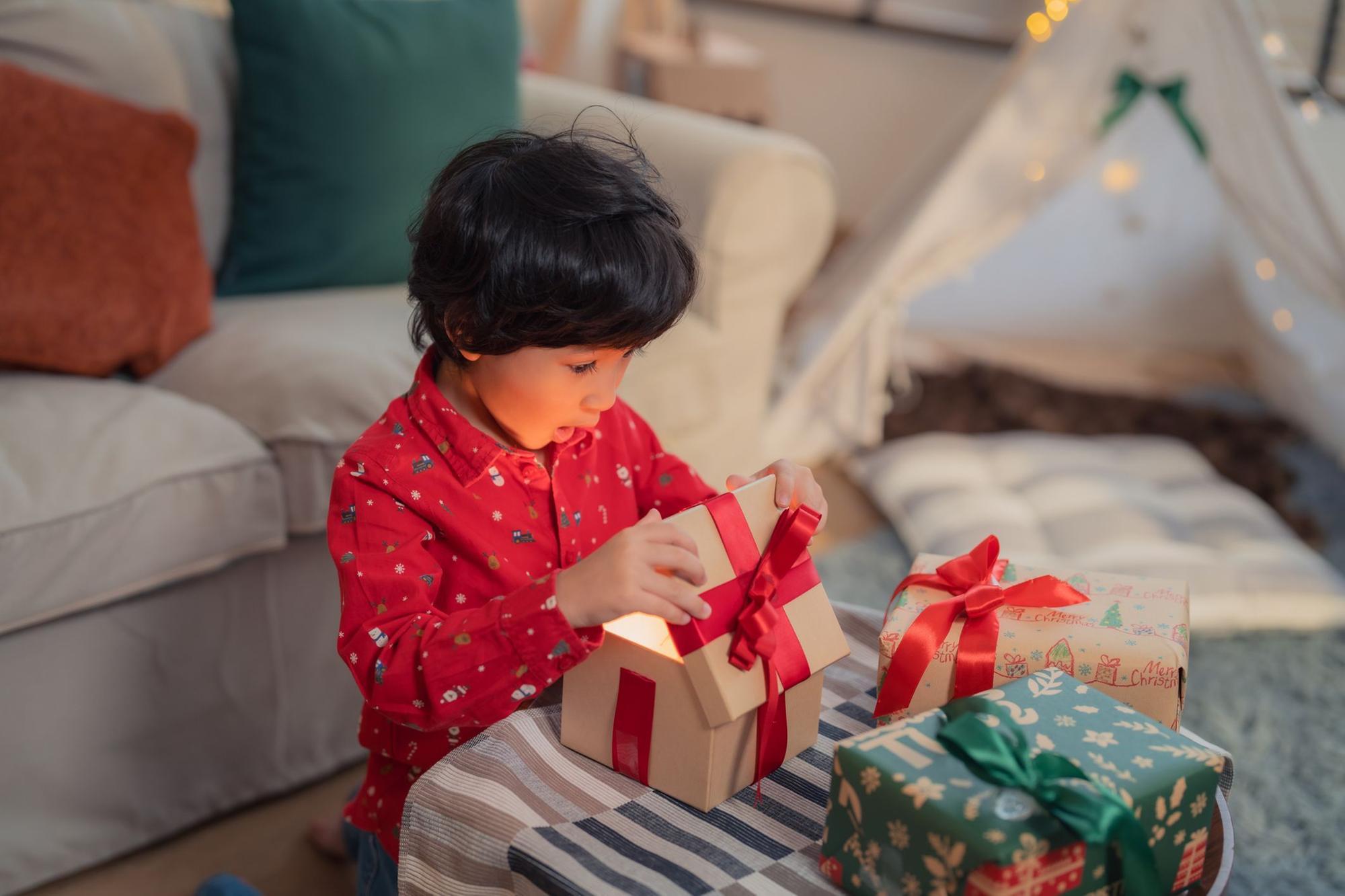 Dream job alert: Here’s how kids in Borders can be the first to test ...