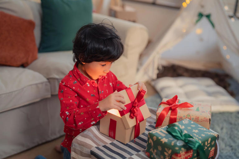 Dream job alert: Here’s how kids in Borders can be the first to test ...