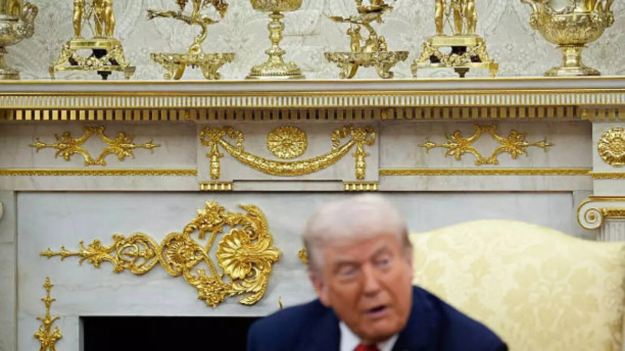 Viral: Donald Trump's 24-karat gold décor for White House draws furious ...