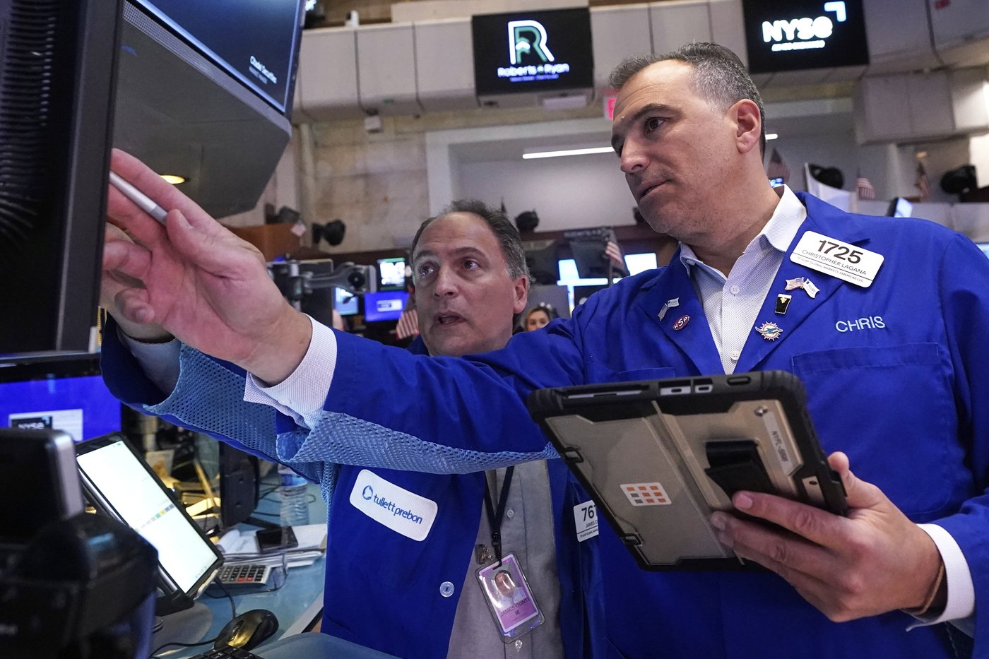 Wall Street ticks higher as technology stocks lead the way
