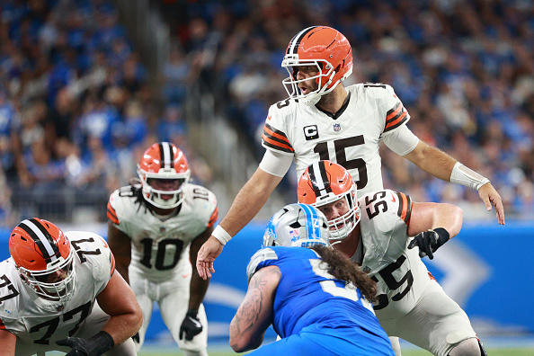 ‘His body won’t take that’: Should the Cleveland Browns make a QB change?