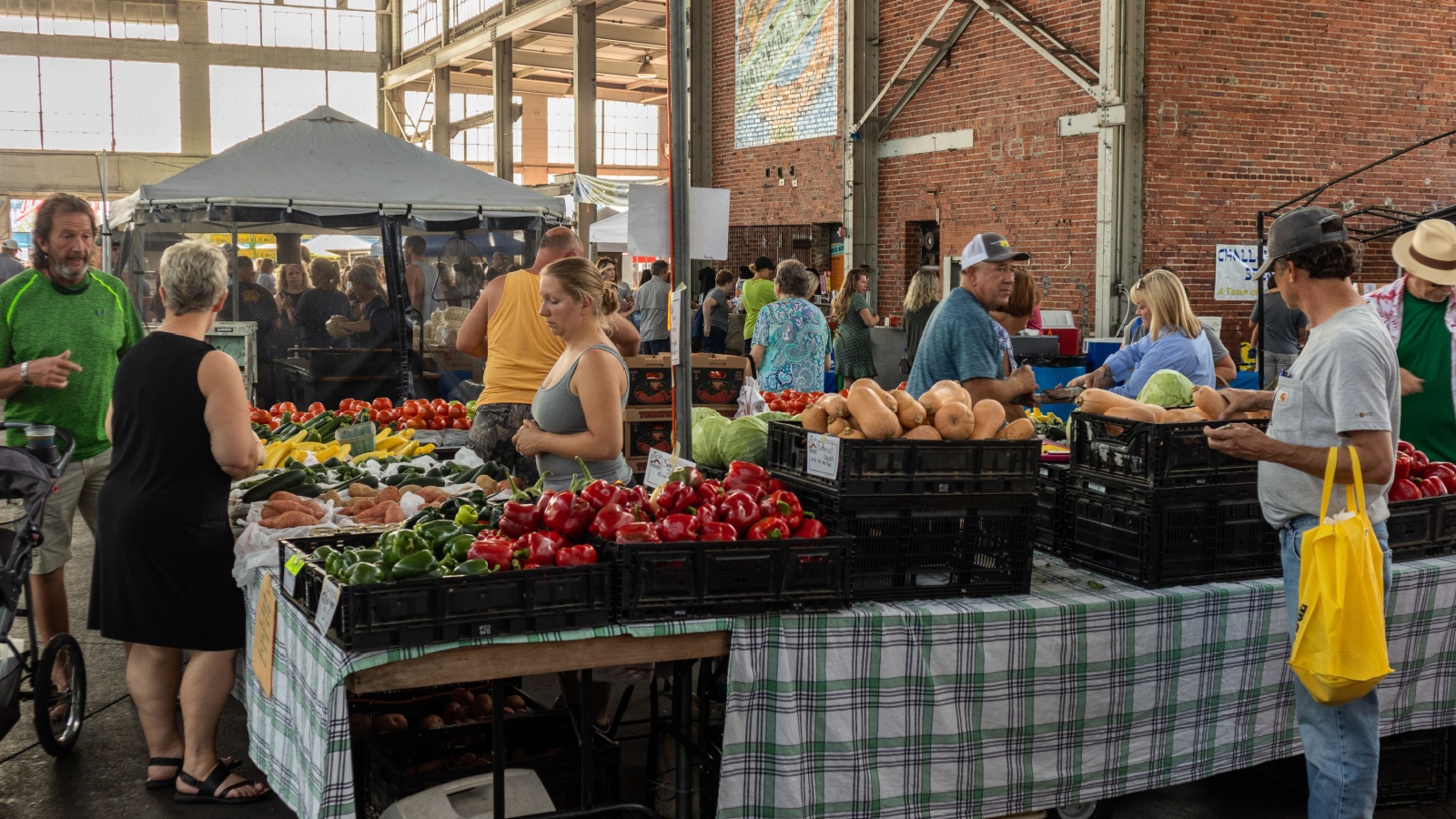 Top fall farmers markets for seasonal produce