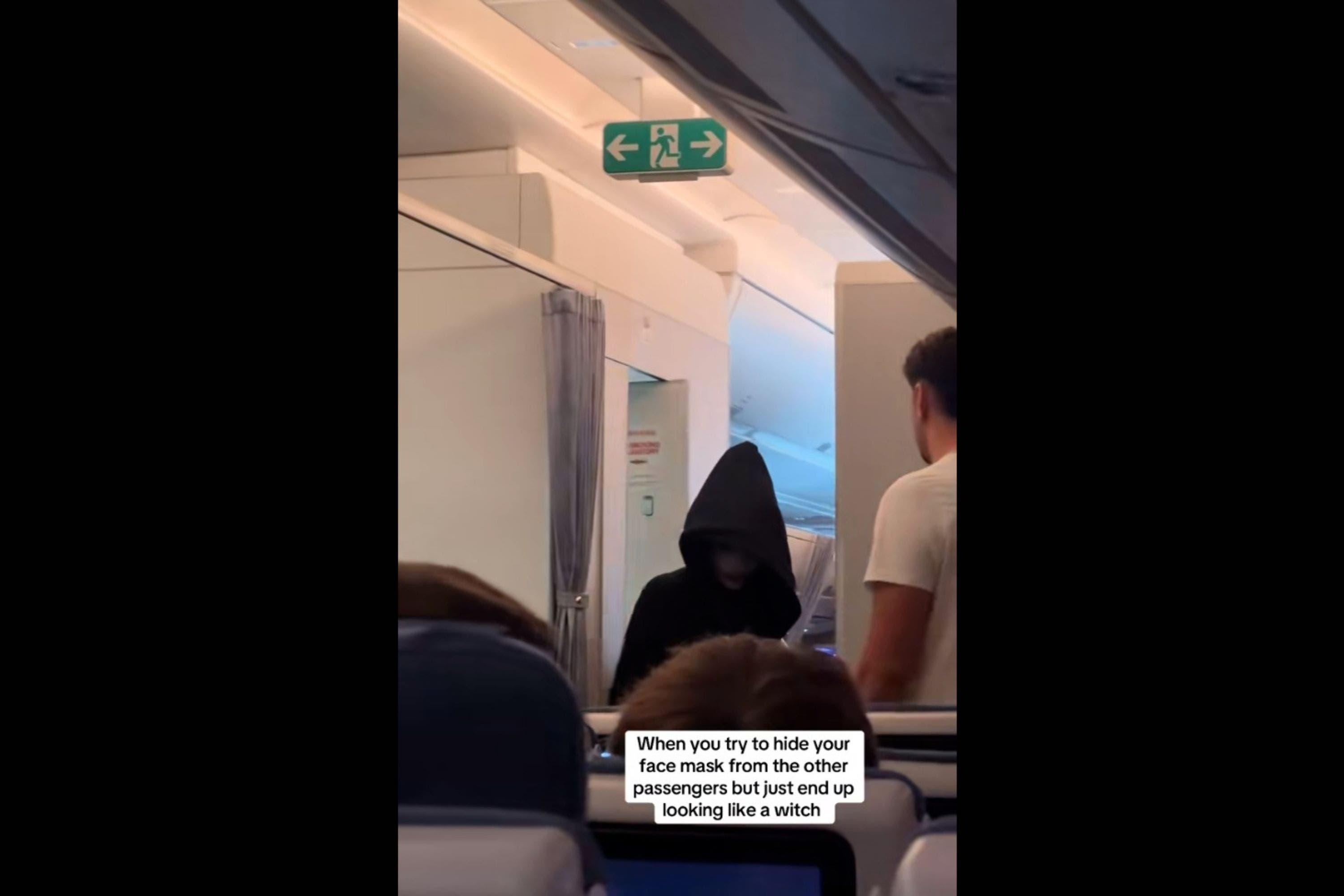 Passenger tries to hide her plane ritual—no one expecting how it backfires