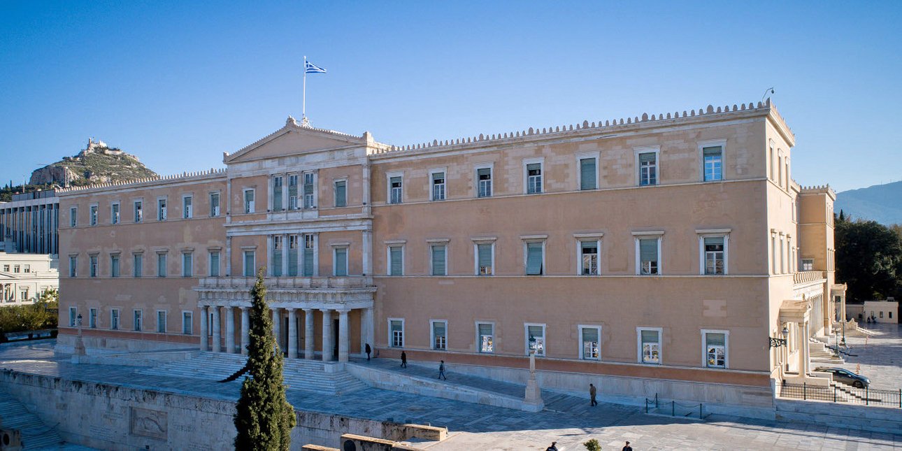 Πόθεν έσχες: Υψηλά εισοδήματα, αλλά και υπέρογκα χρέη -Ο Κασσελάκης ...